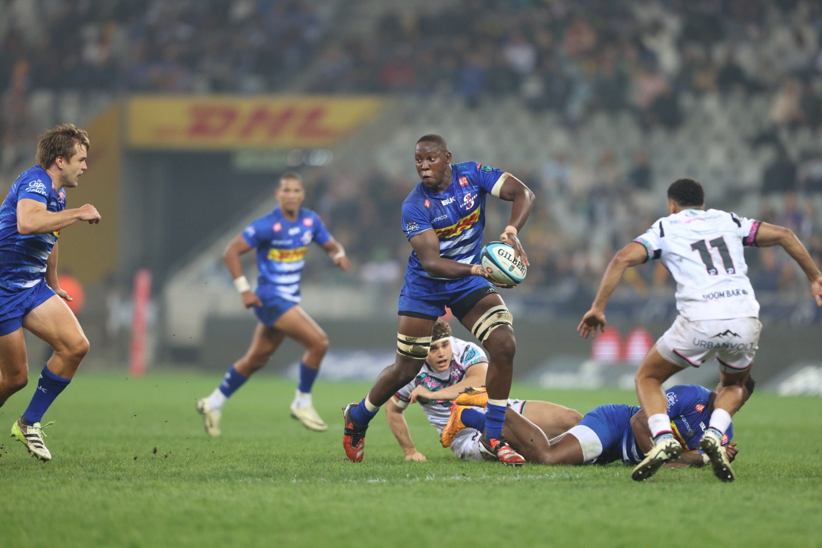 Kuyenzeka Xaba signs with the Vodacom Bulls - Vodacom Bulls